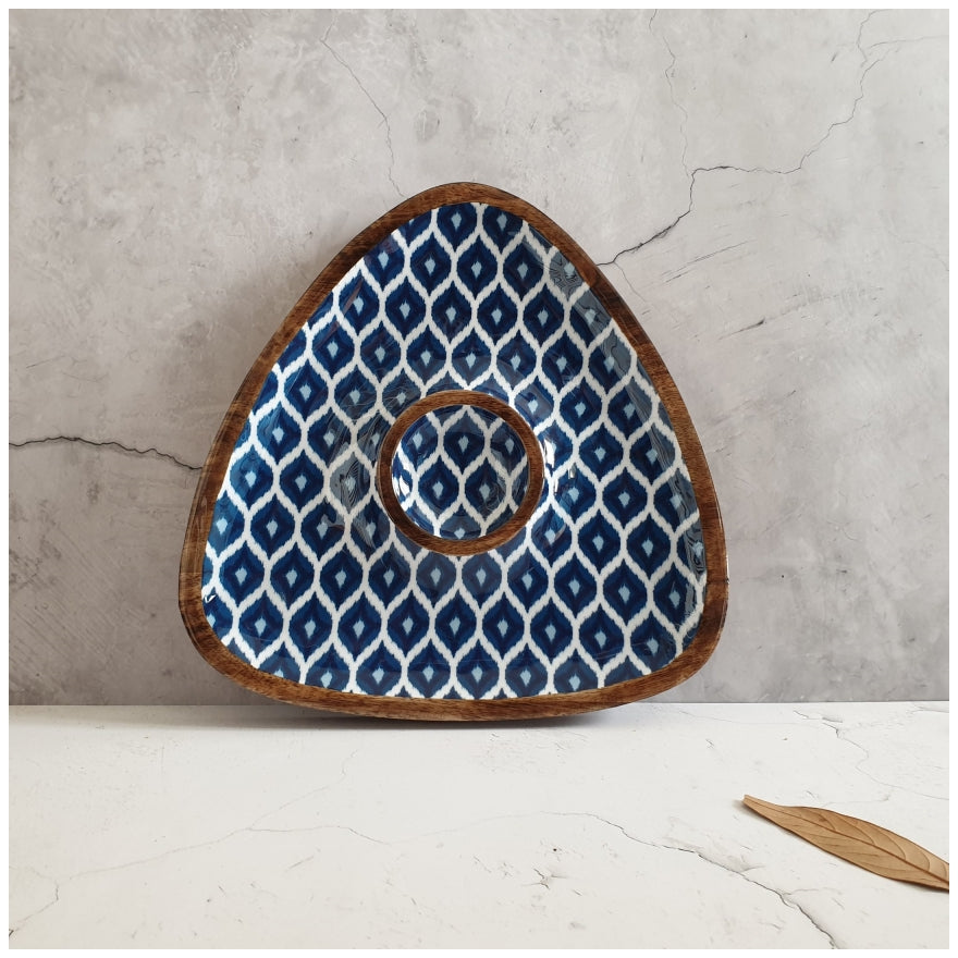 Buy Triangle Dip Dish Platter - Blue & White Ikat Online at Rs. 3,300. ...